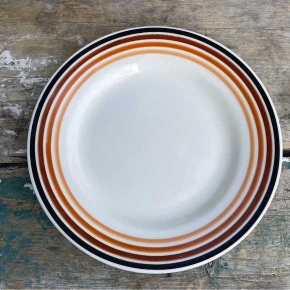 McNicol | Dining | Vintage Mcnicol Restaurantware Stoneware Plates ...